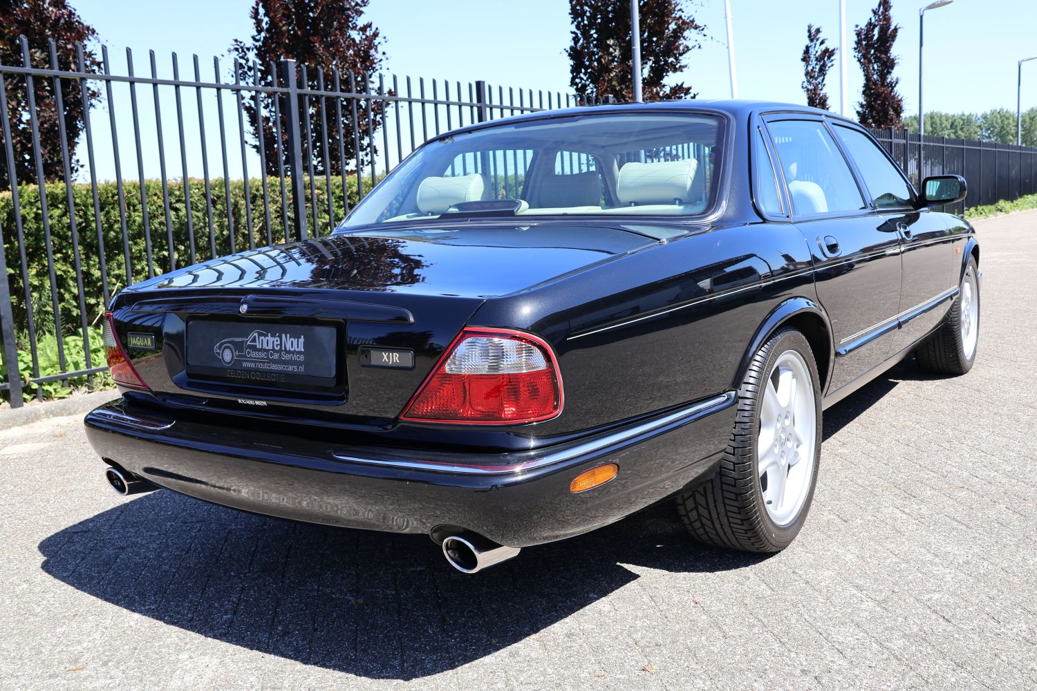 Jaguar XJ-R – Nout Classic Cars