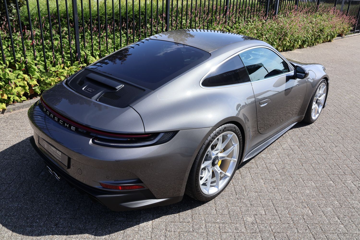 Porsche 992 GT3 Touring – Nout Classic Cars